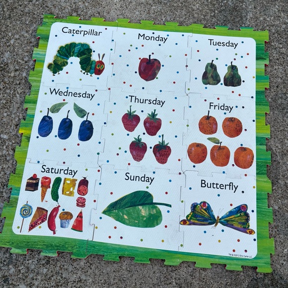 Toys | The Very Hungry Caterpillar Interlocking Play Mats Days Of The ...